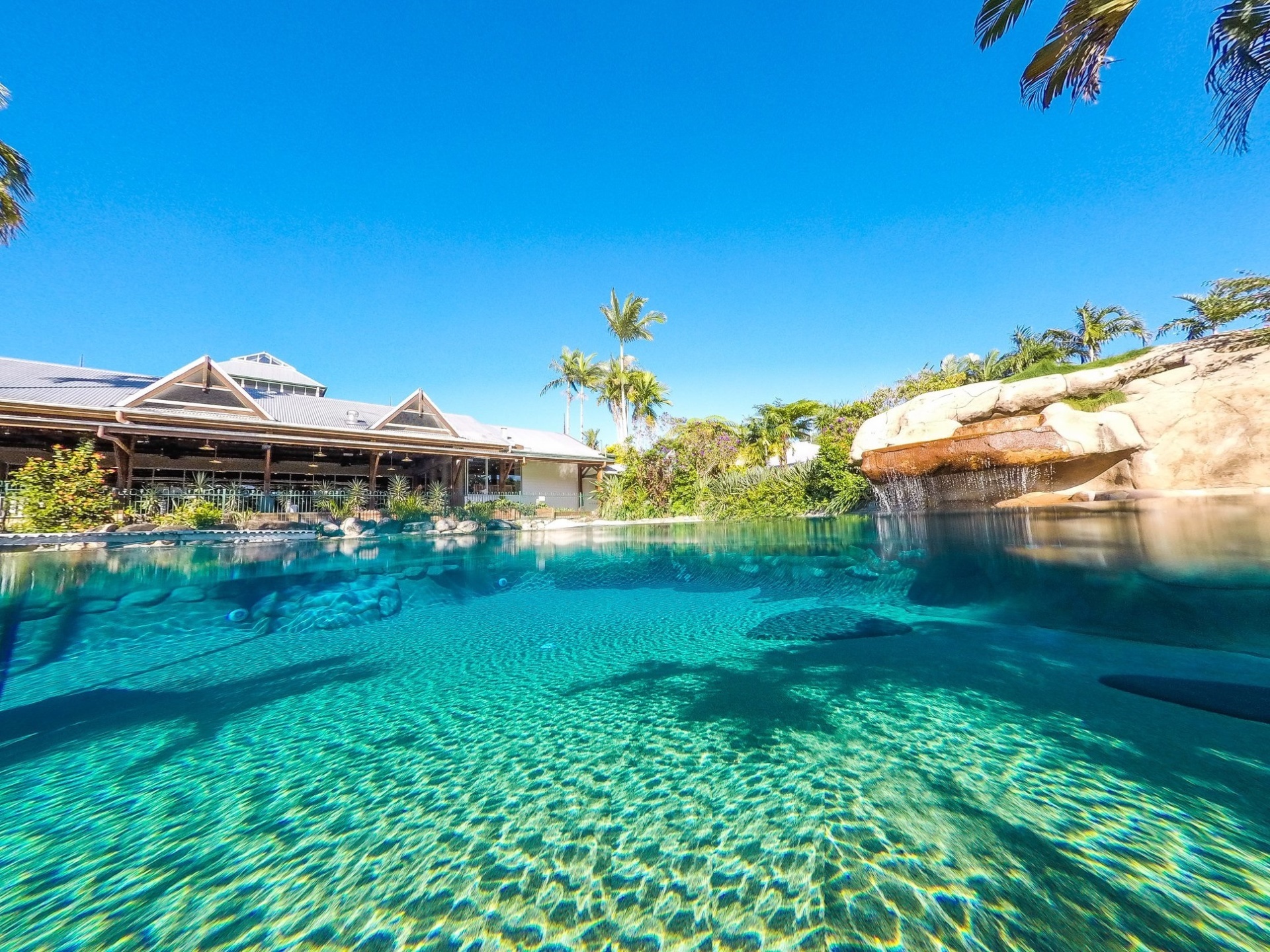 Cairns Colonial Club Resort - Cairns - Tourism Town - Find & book ...